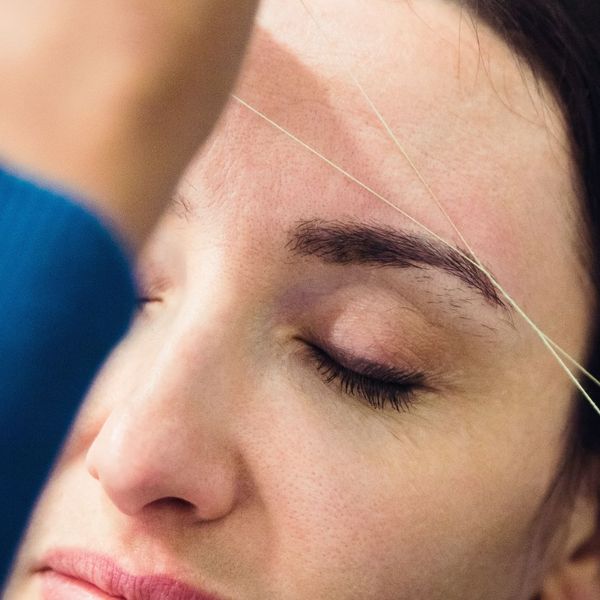 Brow Waxing vs. Threading: Discover Your Best Look